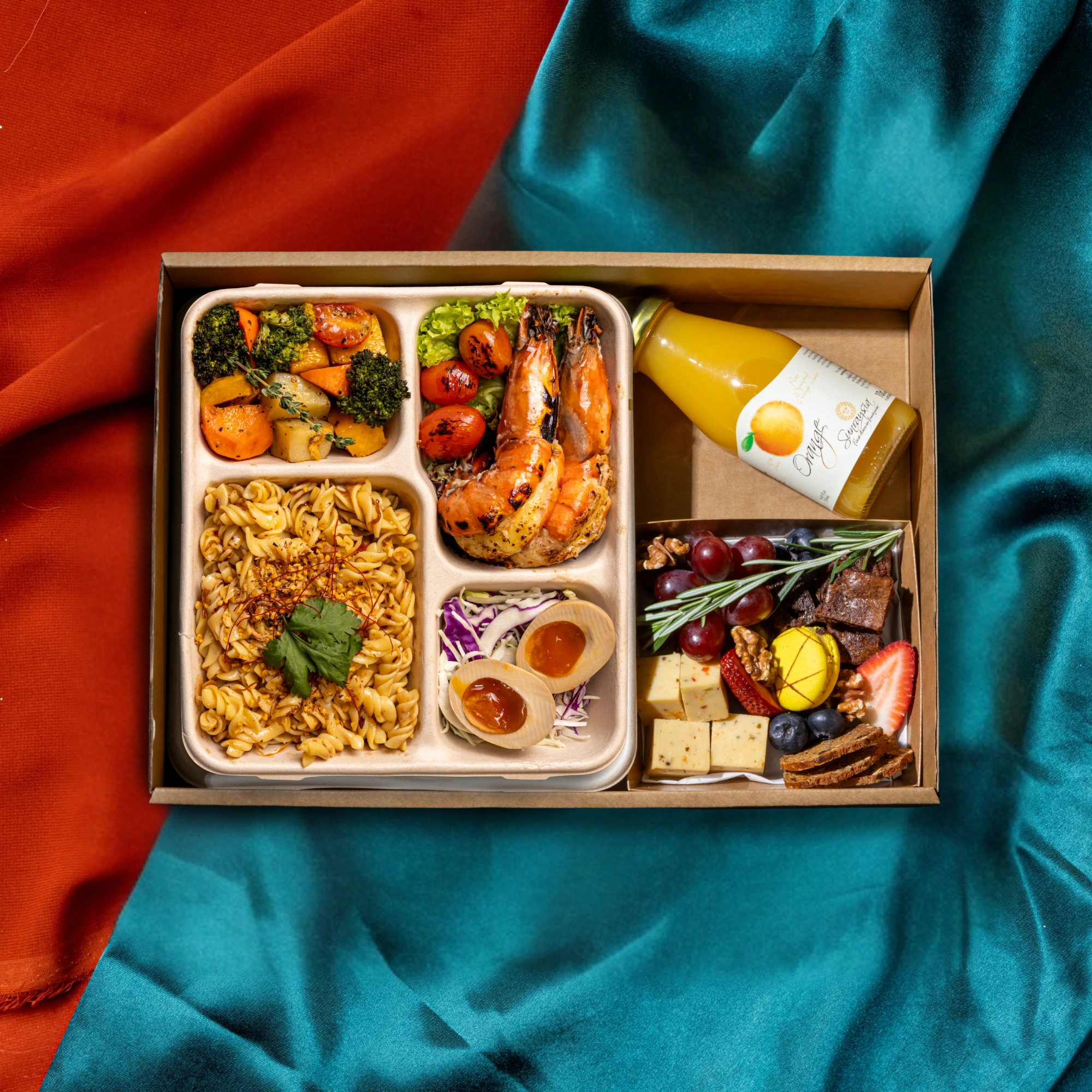 CNY Gourmet Bento - Fortune Kumquat Soy-Glazed Salmon Bento